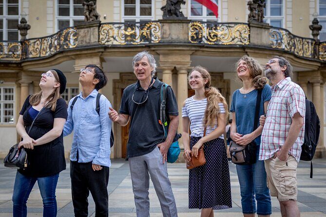Prague Castle Walking Tour - Setting the Scene: An Introduction to Prague Castle Tour