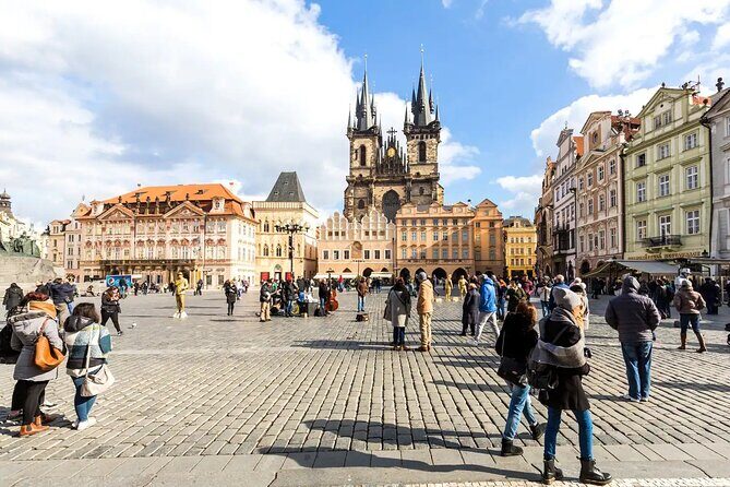 Prague Full-Day Tour From Vienna with Transfers and Guide - What Makes This Tour Stand Out?