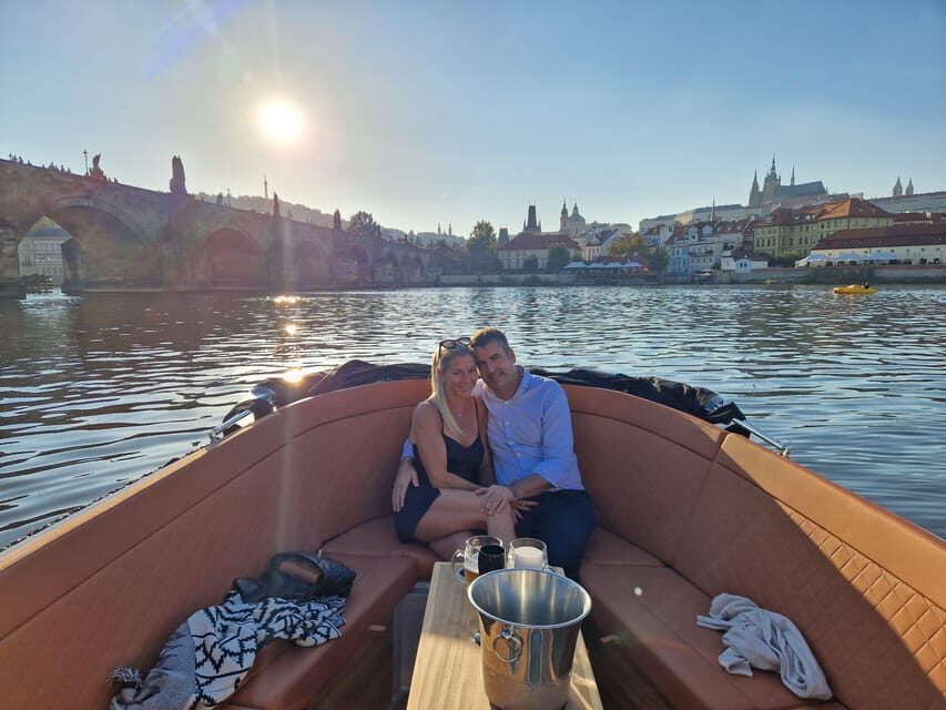 Prague Private Boat Tour - 2 Hours - Authenticity and Views: What Travelers Say