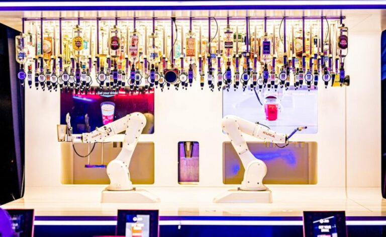 Prague: Robotic Bar Entry with a Drink Included - How the Experience Works