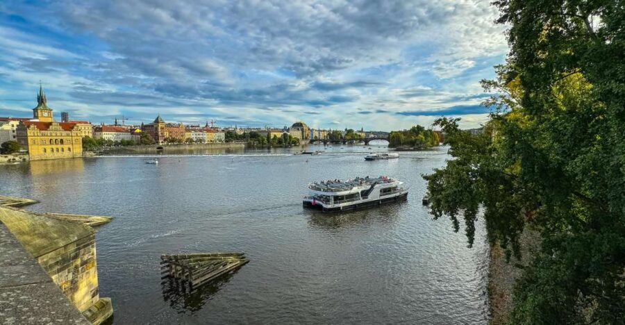 Prague: Vltava River Sightseeing Cruise - Who Will Love This Cruise?