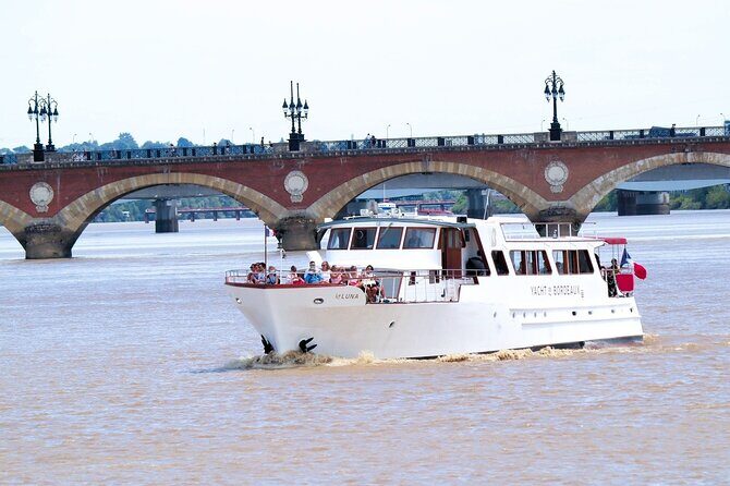 Prestige Commented Cruise glass of wine and Canelé in Bordeaux - The Itinerary: A Gentle Introduction to Bordeaux