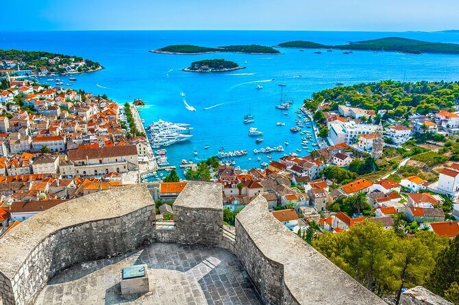 Private 4 islands tour (Golden Horn, Hvar, Pakleni islands, olta) - What It’s Like on Board