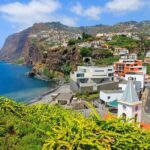 Private 4x4 Jeep Half Day - Picturesque Peaks, Vineyards, Skywalk - Key Points