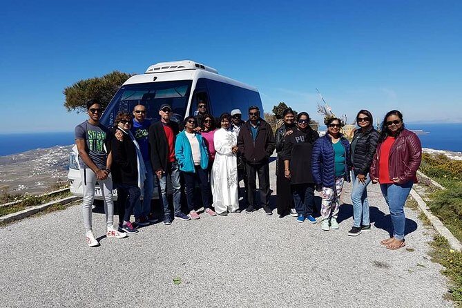 Private 8h tour on Santorini - FAQ
