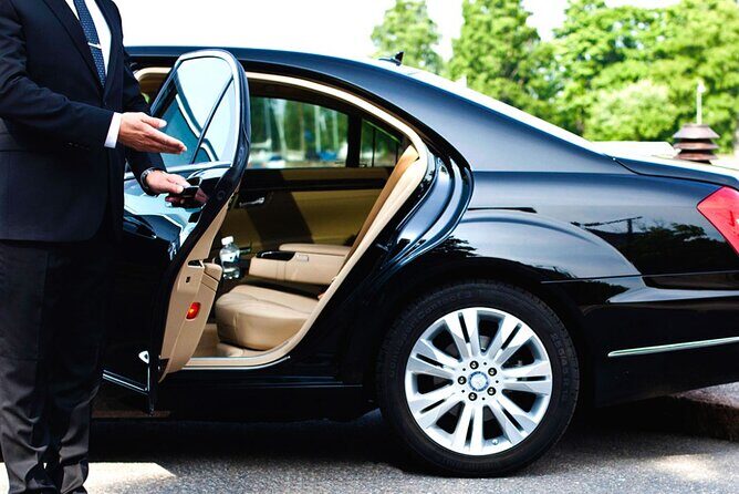 Private Airport Transfer in Los Angeles - The Details of the Service