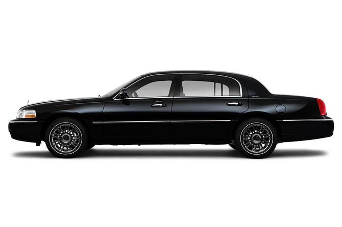 Private Arrival Transfer: NYC Airports (JFK) (LGA) to Long Island - What Makes This Service Stand Out?