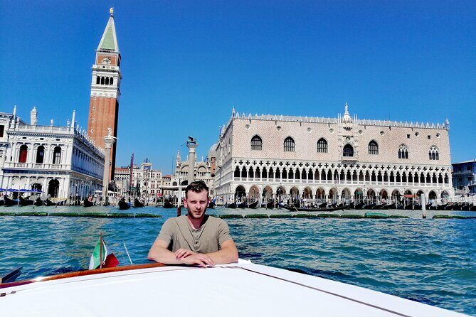 Private Boat Experience: Discover Venice from the Water - Detailed Breakdown of the Itinerary