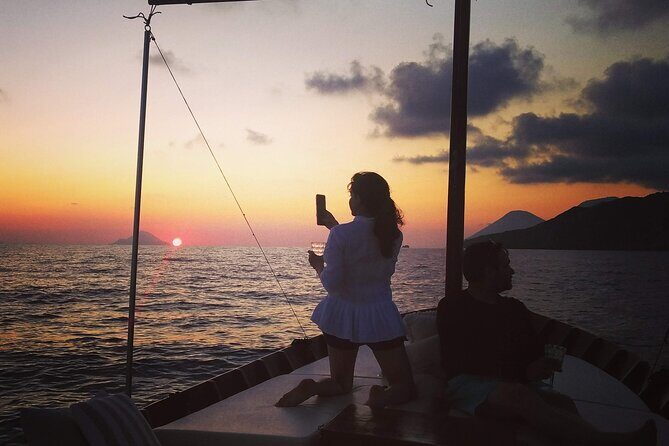 Private Boat Tour at Sunset to the Faraglioni of Lipari - The Itinerary: What’s in Store?