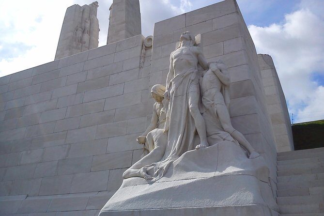 Private Canadian WW1 Vimy & Somme Battlefield Tour from Arras or Lille - Analyzing the Itinerary in Detail