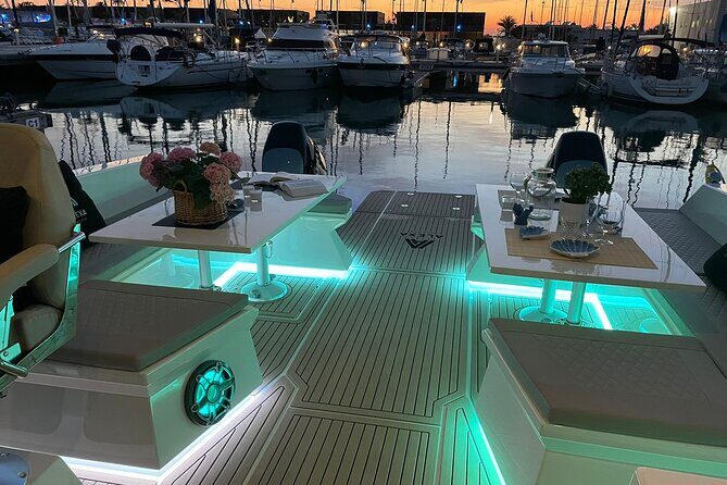 Private Charter in Catamaran Alexa by Barcelona 12 pax 2/4/8 HS - The Itinerary: What to Expect