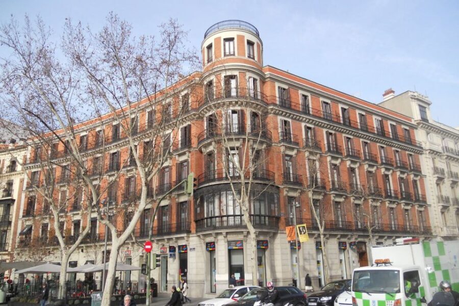 Private City Tour Madrid with Driver and Guide - Why This Tour Offers Great Value