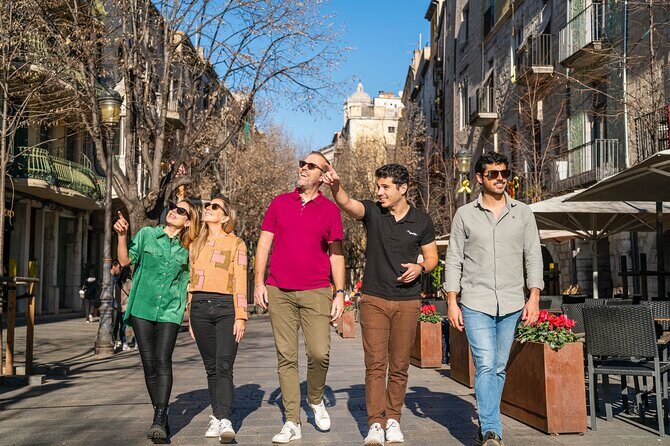 Private Dali Museum, Besalú & Girona Tour from Barcelona - FAQ