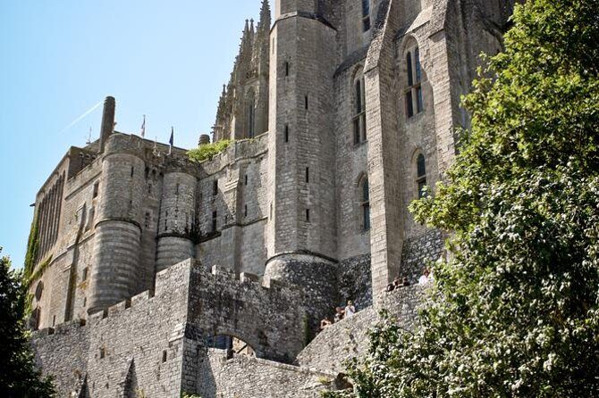 Private Day Tour of Mont Saint-Michel from Caen - Detailed Breakdown of the Itinerary