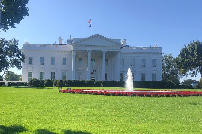 Private DC Guided Bus Tour with Step Off Guide - What’s Included and What’s Not