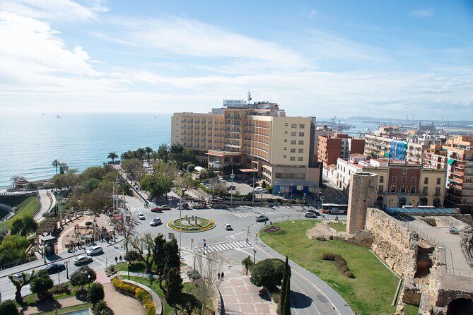 Private Full-Day Tarragona and Sitges - Relaxing in Sitges: Coastal Charm and Creative Vibes
