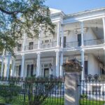 Private Garden District Walking Tour With Lafayette Cemetery No 1 - The Value of This Experience