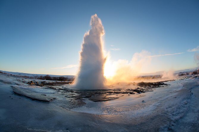 Private Golden Circle & Secret Lagoon tour from Reykjavik - What Travelers Are Saying