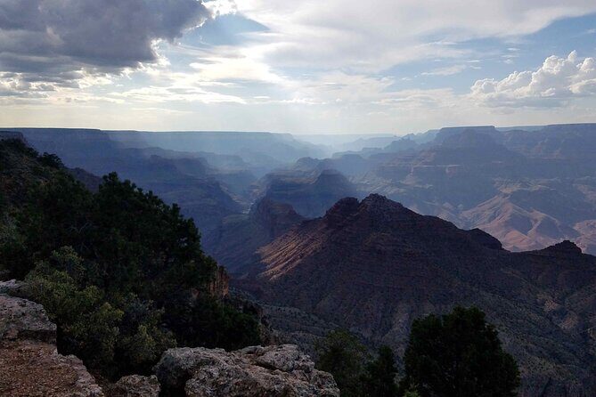 Private Grand Canyon Day Tour with Lunch at El Tovar Lodge - Who Is This Tour Best For?