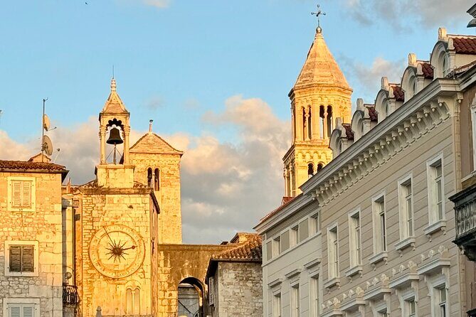 Private Grand Tour of Split - Old Town Walk and Local Flavors