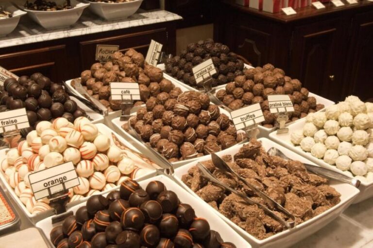 Private Guided Tour of Bruges Iconic Sites & Chocolate - What Does the Chocolate Tasting Add?