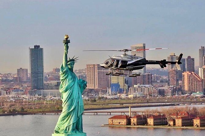 Private Helicopter Transfer from New York Airports to Lower Manhattan - Detailed Breakdown of the Experience