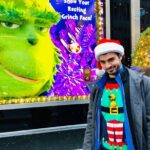 Private Holiday Movie Sites and City Lights Guided Tour - Transportation and Comfort