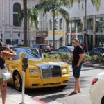 Private Hollywood and Celebrity Homes Bus Tour - A Deep Dive into the Itinerary