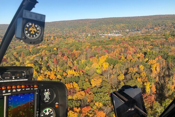Private Hudson Valley Fall Foliage Helicopter Charter from Manhattan - The Flight Itself: Breathtaking Views and Landmarks