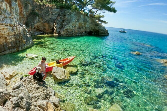 Private kayak tour: Explore the caves and turquoise bays in Pula - What to Expect During the Tour