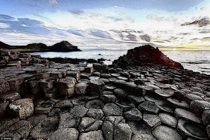 Private Luxury Mercedes Rope Bridge Giants Causeway Coastal Tour - The Luxury of Private Transport