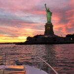 Private Luxury Sunset Boat Tour in New York City - 1 Hour - Practical Considerations and Tips