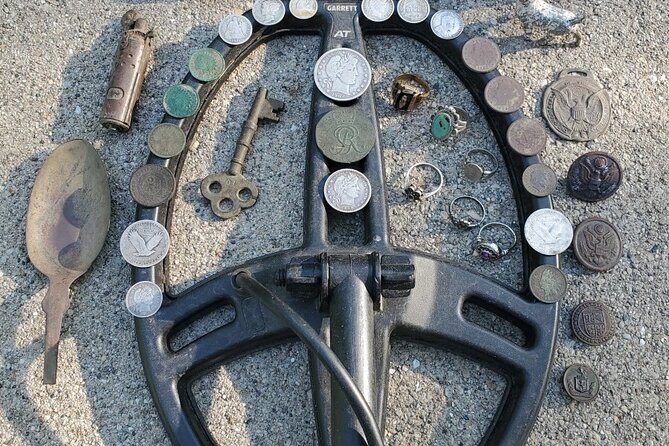 Private Metal Detecting Tour to Simmons Island Beach of Kenosha - The Sum Up