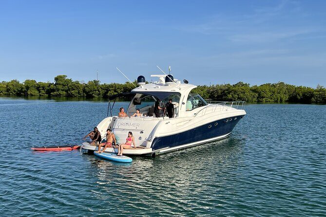 Private PADDLE-BOARD and YACHT Adventure - Exploring the Experience in Detail