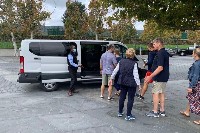 private Ronald Reagan, Washington National Airport transfer - What to Expect from the Transfer