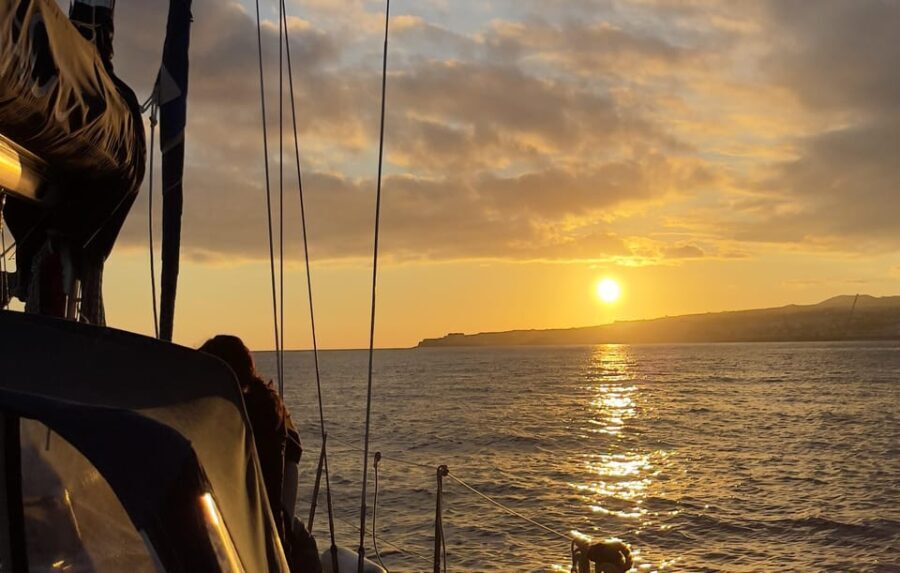 Private Sailing Sunset Tour PDL - Breakdown of the Experience