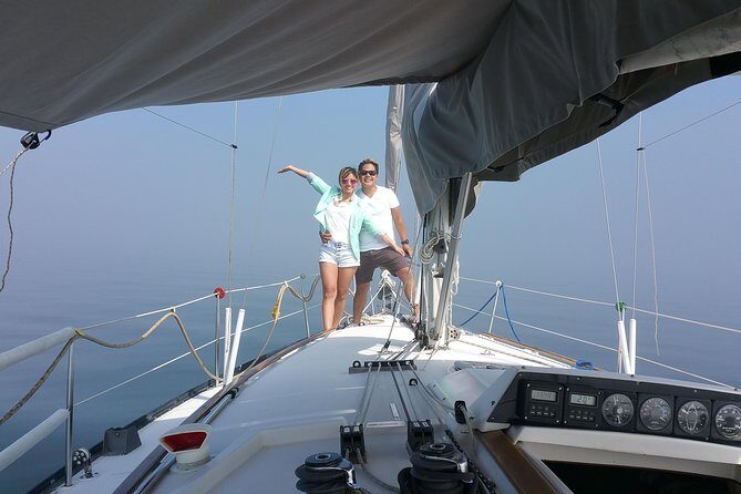 Private sailing trips around Fishers island from New London, CT - Itinerary and Highlights