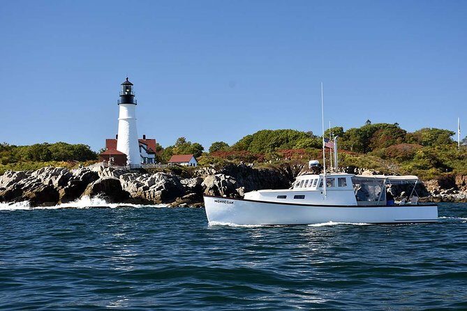 Private Sightseeing Charter on a Vintage Lobster Boat with Drinks - What to Expect on the Tour