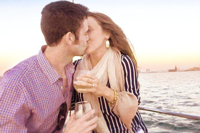 Private Sunset Sail for Two - An Overview of the Sunset Sailing Experience