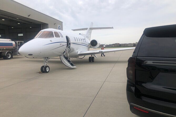 Private SUV Transfer from Chicago Downtown to O`Hare airport - The Experience in Practice