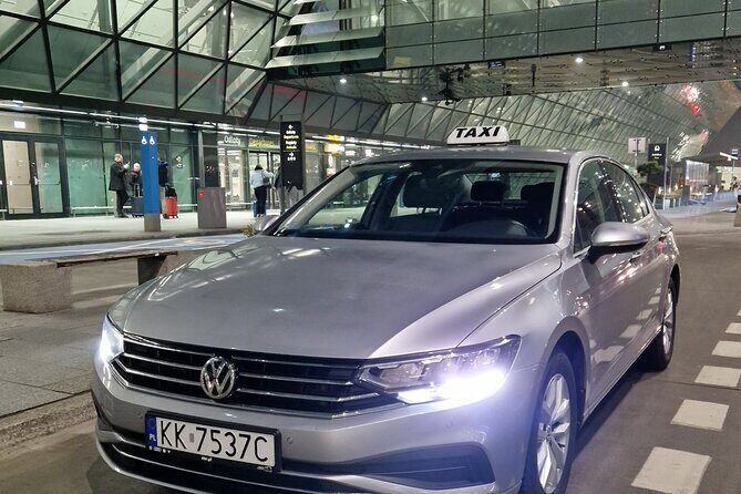 Private Taxi from or to the Krakow Airport - Breaking Down the Experience
