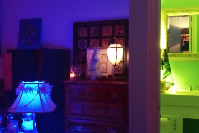 Private Tour and Seance at the House on Bourbon - The Spiritual Reading