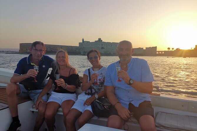 PRIVATE TOUR by Boat Sea Caves on the Island of Ortigia - FAQ