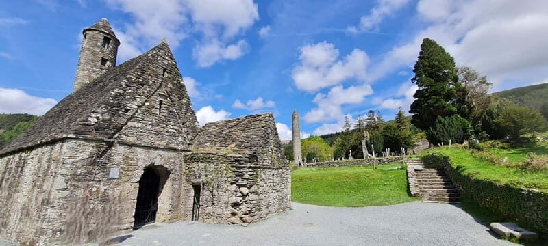 Private Tour - Co. Wicklow, Glendalough & Powerscourt Estate - Glendalough: Monastic Ruins and Tranquil Lakes
