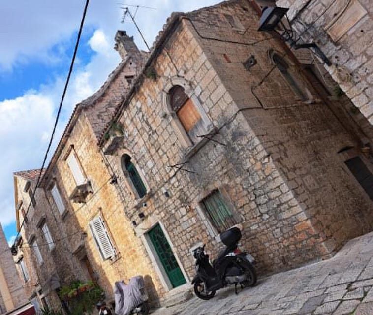 Private tour from Split area: Trogir and Krka National Park - Who Will Enjoy This Tour Most?