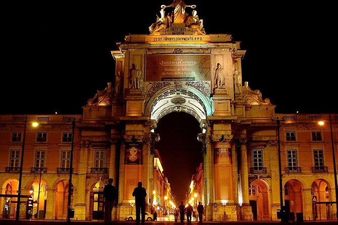 Private tour: Lisbon Fado Dinner Show and Panoramic Night Tour - What to Expect on This Lisbon Evening Tour