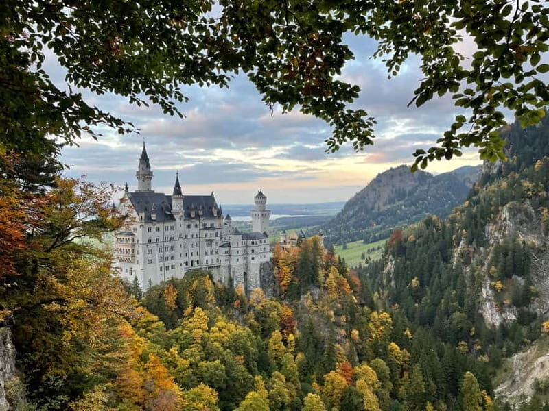 Private tour: Neuschwanstein castle and Alps from Innsbruck - An In-Depth Look at the Tour Experience