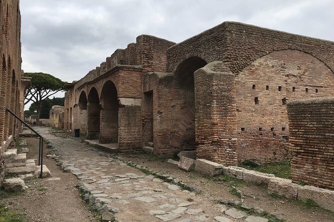 Private tour of Ostia, the ancient city harbor, by van with a PhD archaeologist - Itinerary Breakdown: A Walk Through Roma’s Port City