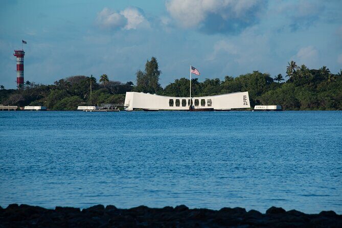 Private Tour Pearl Harbor and Honolulu City - Deep Dive into the Itinerary
