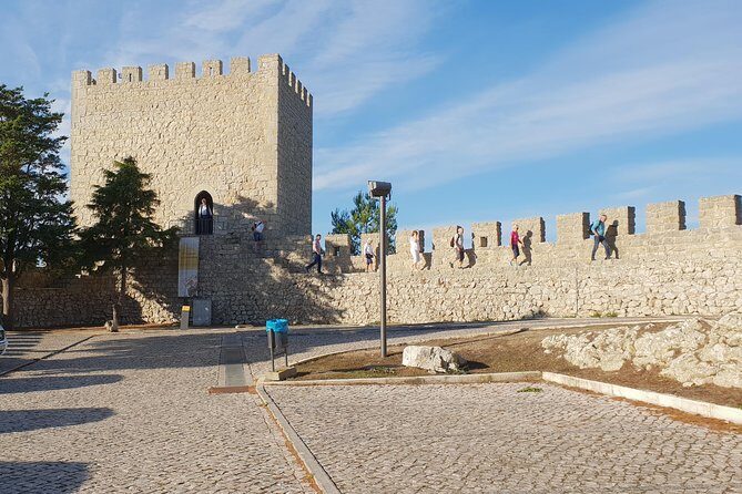 Private Tour Sesimbra Blue Coast - Santuario Nacional de Cristo Rei: A Majestic Viewpoint